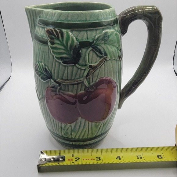 L&M | Accents | Vintage Lipper Mann Green Red Apple Majolica 7 Pottery ...